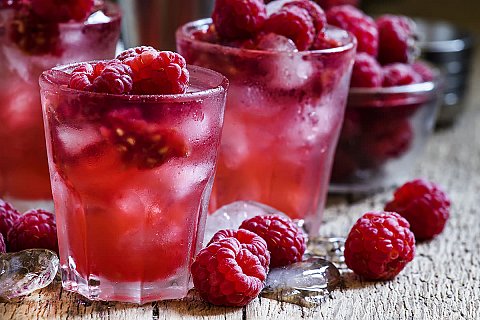 Raspberry Flavouring Cocktail Syrup from Monin and Sweetbird